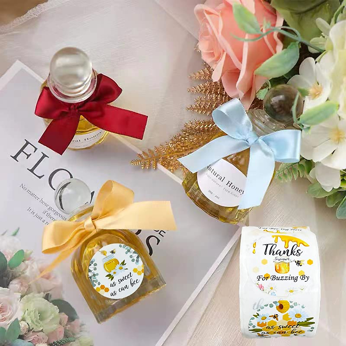 Bee Thank You Stickers, 500 Pieces Bumble Bee Stickers Birthday Party Stickers Baby Shower Favors for Jars Bottle Round Bee Honey Sticker Baby Bee Theme Party Thanks Labels Decorations