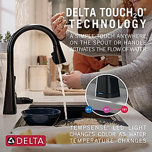 Delta Faucet Lenta Matte Black Kitchen Faucet Touch, Touch Kitchen Faucets with Pull Down Sprayer, Kitchen Sink Faucet, Kitchen Faucet Black, Touch2O Technology, Matte Black 19802TZ-BL-DST