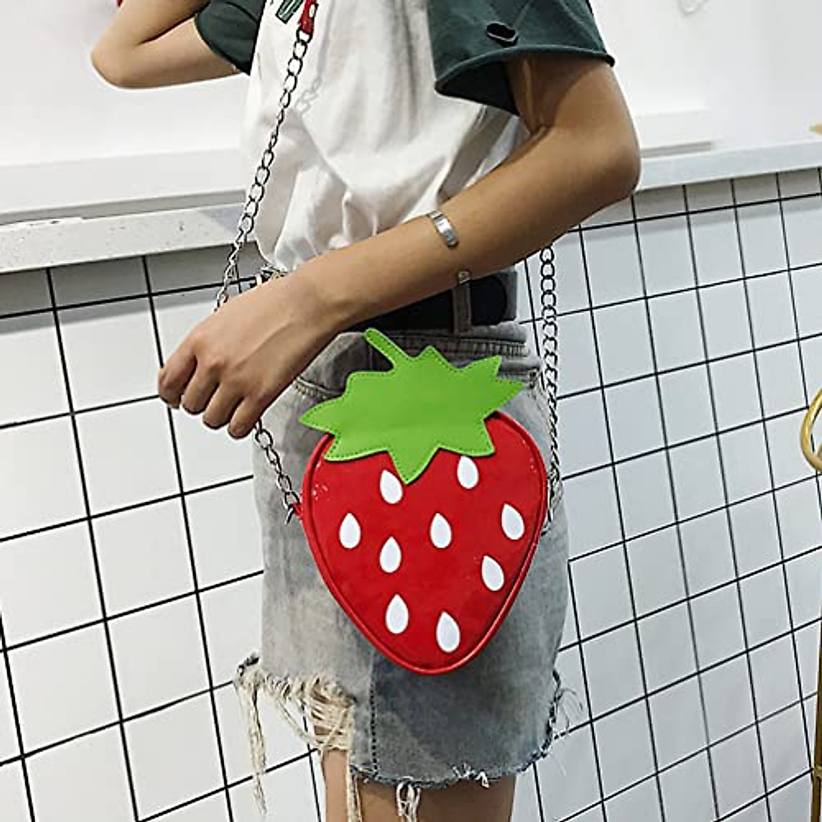 SOIMISS Crossbody Bag Womens Zipper Wallet Fruit Purse Novelty Strawberry Crossbody Shoulder Bag Handbags Funny Wallet for Women Girl Girl Backpack Purse Crossbody Phone Purse