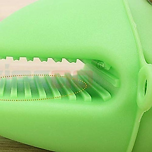 AkoMatial Heat Resistant Mini Glove Clip Durable Silicone Anti-scalding Anti-Slip Baking Kitchen Tool Mitts Grip Oven Pot Holder