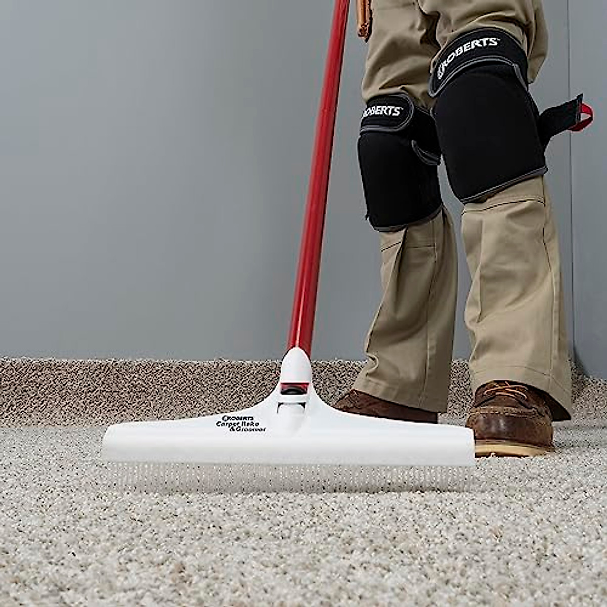 ROBERTS 70-127-3 Carpet Rake & Groomer