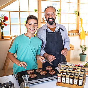 Aliggbent Spice Jars with Lable, 36 Pcs 4 oz Glass Spice Jars with Bamboo Lids, Spice Containers Bottles, Glass Seasoning Jars with Shaker Lids, Collapsible Funnel, for Spice Racks, Pantry,Cupboard