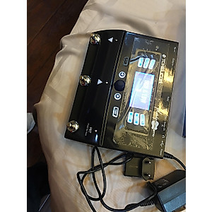 TC Helicon PLAY ACOUSTIC 3-Button Vocal and Acoustic Guitar Effects Stompbox with BodyRez and Looping