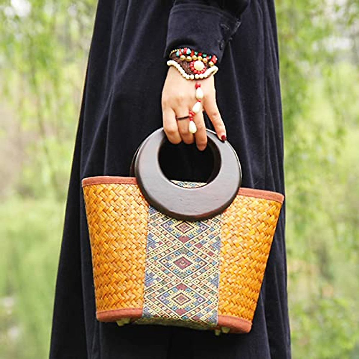 QTKJ Straw Beach Bag for Women, Summer Handmade Rattan Tote Bag, Round Wooden Handle, Boho Retro Straw Woven Handbag, Large Beach Bag for Vacation (Yellow)