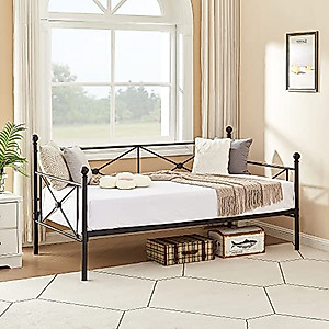 VECELO Classic Metal Daybed Frame Multifunctional Mattress Foundation/Bed Sofa with Headboard, Twin, Black