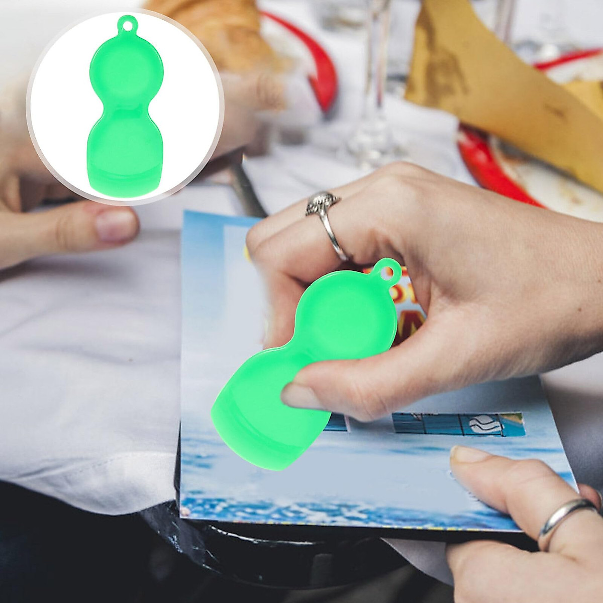 Luxshiny Ticket Scratcher Keychains, 5pcs Small Scraper Tools Scoop Shape Scratcher Keyring For Tickets Stickers Labels Films Sublimation