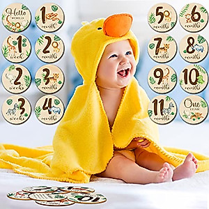 16 Pieces Wooden Baby Monthly Milestone Cards Jungle Animal Baby Monthly Milestone Marker Discs Double Sided Safari Animal Wooden Circles Baby Months Signs for Baby Shower Newborn Photo Props