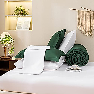 JANZAA 7 Piece Emerald Comforter for Queen Size Bed in a Bag Queen Comforter Set with Sheets Pillow Cases Pillow Shams Fitted Sheet Flat Sheet Microfiber Bed Set Soft Bedding Set All Season