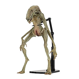 NECAA 51654 Aliens 7" Scale Action Figure Deluxe Alien Resurrection Newborn, Multicolor