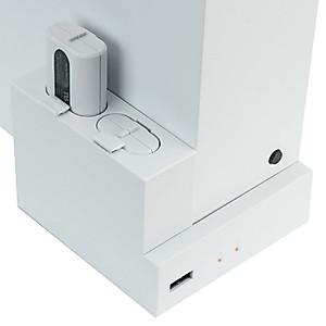 INSIGNIA Insignia - Side Dock Dual Battery Charger for Xbox Series S - White