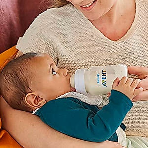 Philips AVENT Anti-Colic Baby Bottle with AirFree Vent Essentials Gift Set, SCD308/02, White
