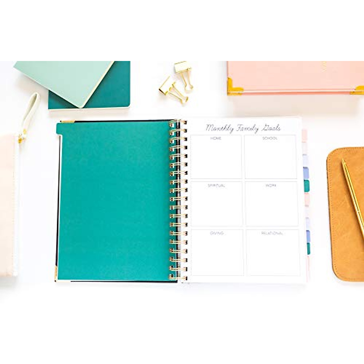 The Homeschool Planner: Beautiful and Undated with Monthly Tabs | To Do List, Goals, Meal Planning & Academic Tools | Homeschooling, Distance Learning & Family Organizer | Gold Spiral