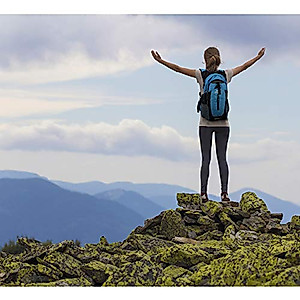 RUPUMPACK Insulated Hydration Backpack Pack with 2.5L BPA Free Bladder, Lightweight Daypack Water Backpack for Hiking Running Cycling Camping, Commuter, Fits Men, Women, Kids, 18L