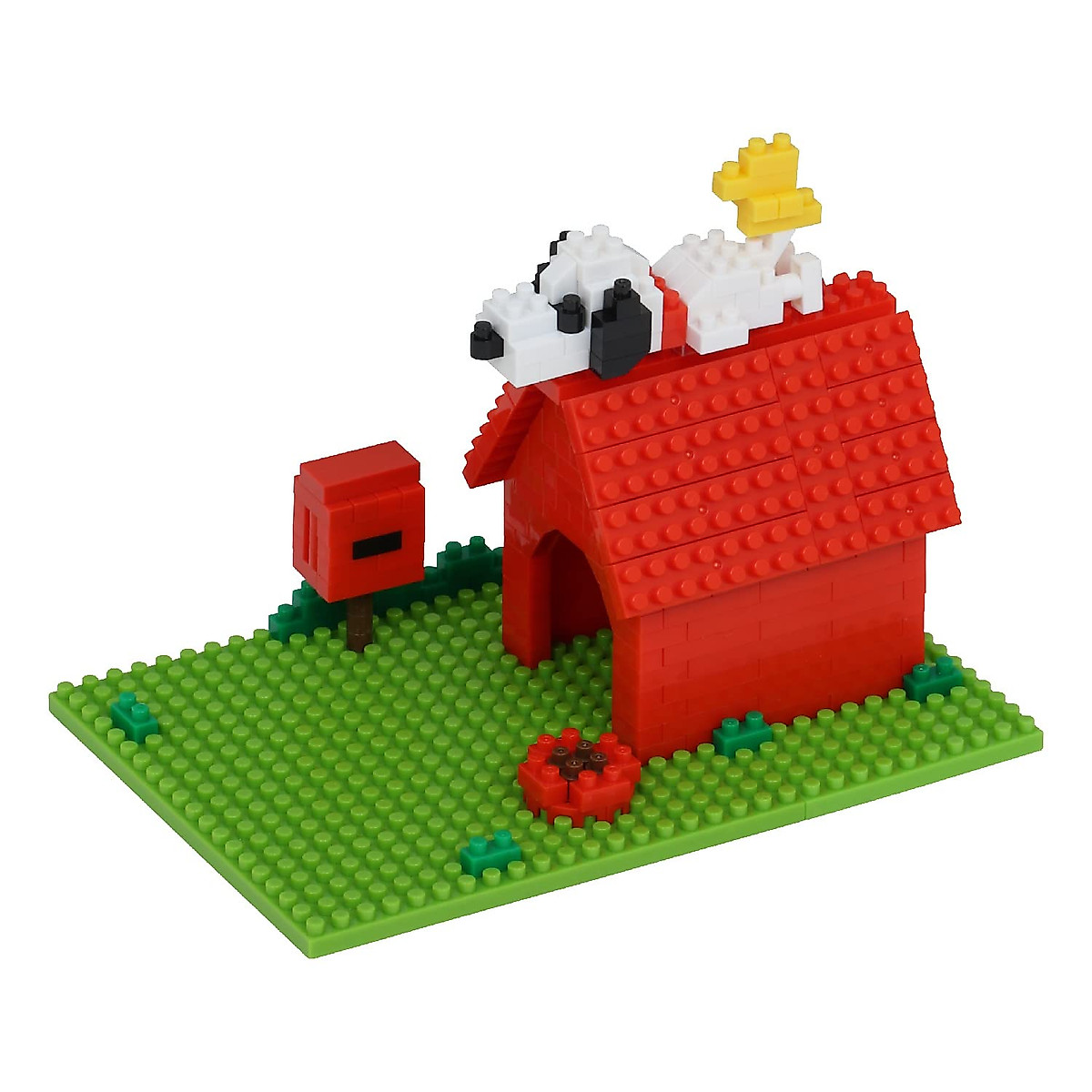 nanoblock - Peanuts - Snoopy House, Character Collection Series Building Kit