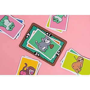 Professor PUZZLE May Contain Butts - Race to React in This Fast-paced Butt-Matching Card Game!