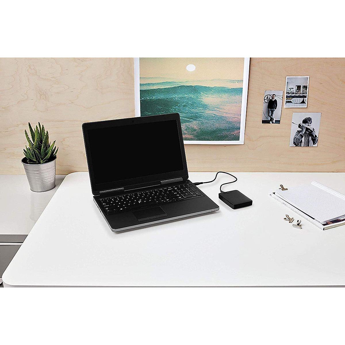 WD 2TB Elements Portable External Hard Drive - USB 3.0 - WDBUZG0020BBK-WESN (Renewed)