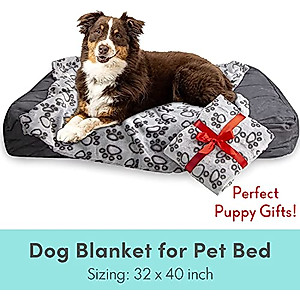 Stuffed Premium Soft Dog Blanket, with Flannel Grey Cute Paw Print, 40 * 32 inches