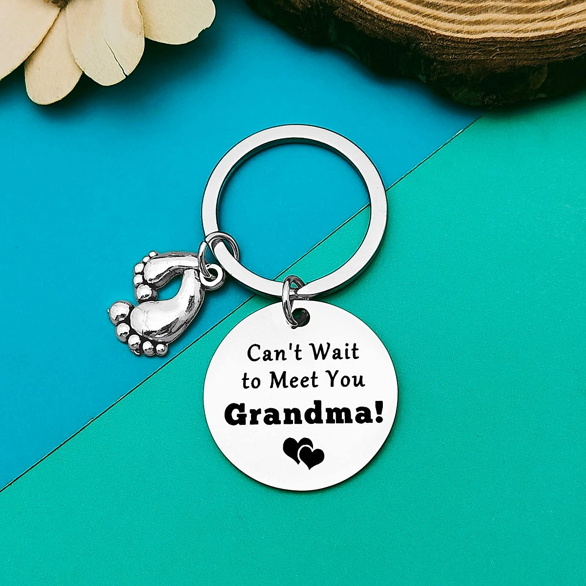 Grandma to Be Gift Keychain New Grandma Gift New Baby Reveal Gift For Grandma Grandmother Announcement Gift Jewelry Grandmother Announcement Gift Baby Pregnancy Announcement Gift for New Grandmother
