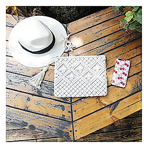 QTKJ Women's Summer Beach Straw Crochet Clutch Bag Woven Envelope Tassel Bag with Zipper (White)