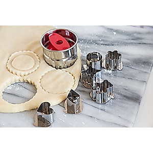 Fox Run, 2.5 x 2.5 x 1.75 inches, Linzer Cookie Cutter Set, Stainless Steel, 6-Piece