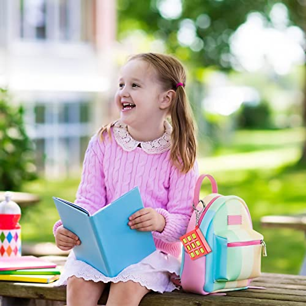 Hicarer Valentines Tic Tac Toe Keychain for Kids Ages 8-12 Party Favors Plastic Keyholders Game for Goodie Bags Mini Backpack Birthday Party(Red, Blue, Orange, Green,32 Pcs)