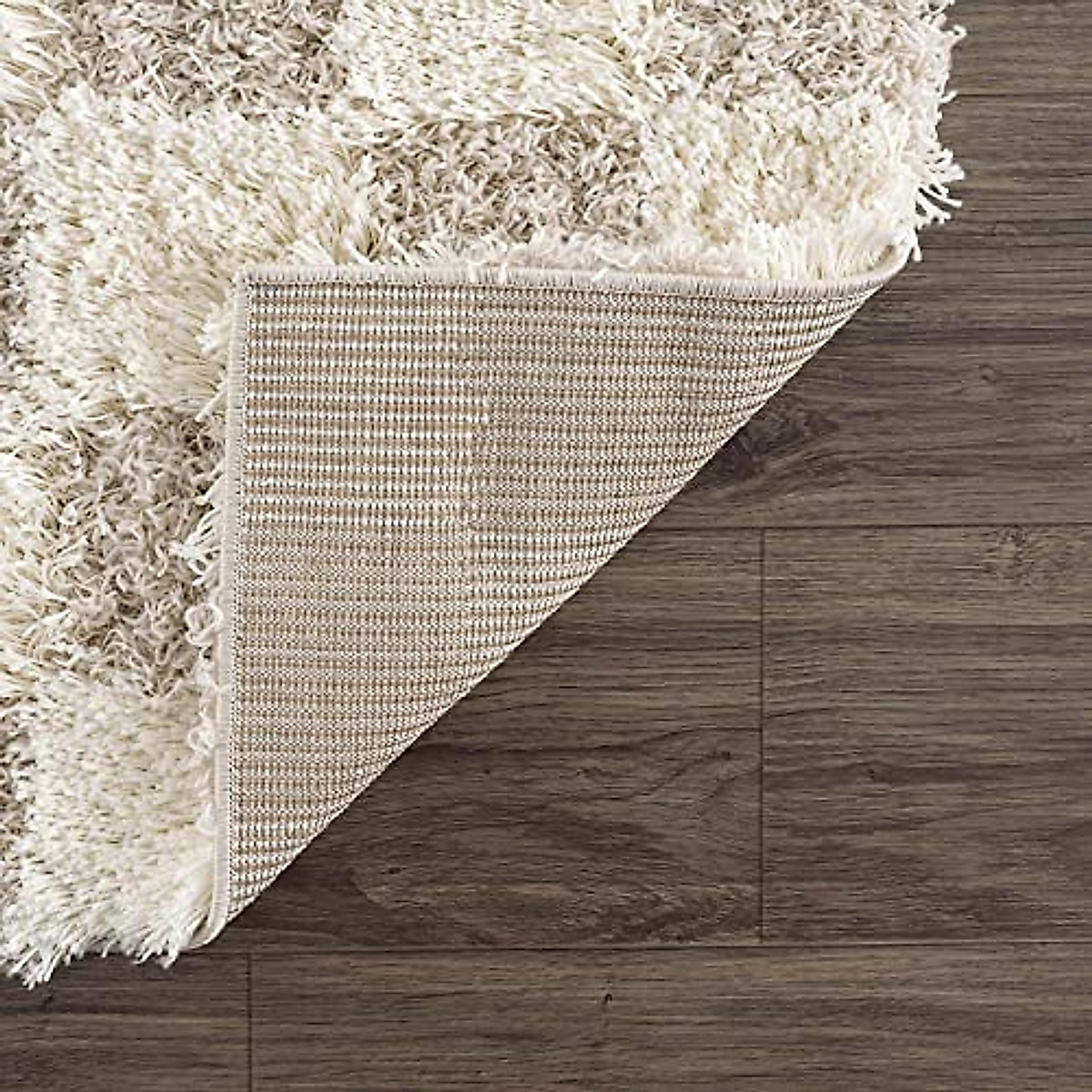 BoutiqueRugs Atira Modern Checkered Shag Area Rug - High Pile Fluffy Shag Rug for Kids Room, Nursery, Living Room, Bedroom, Dining Room - Beige, Cream, White - 6'7" X 9'6" (6x9 Area Rug)