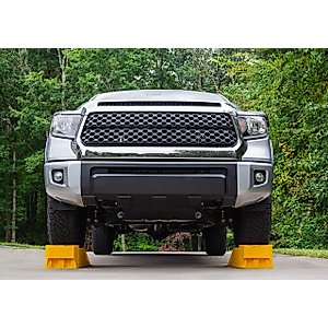Camco 44559 Automotive Ramps, Set of Two - Provides Increased Ground Clearance for Easy Access to The Underside of Your Vehicle - for Use with Tires Up to 9-1/2-inches in Width