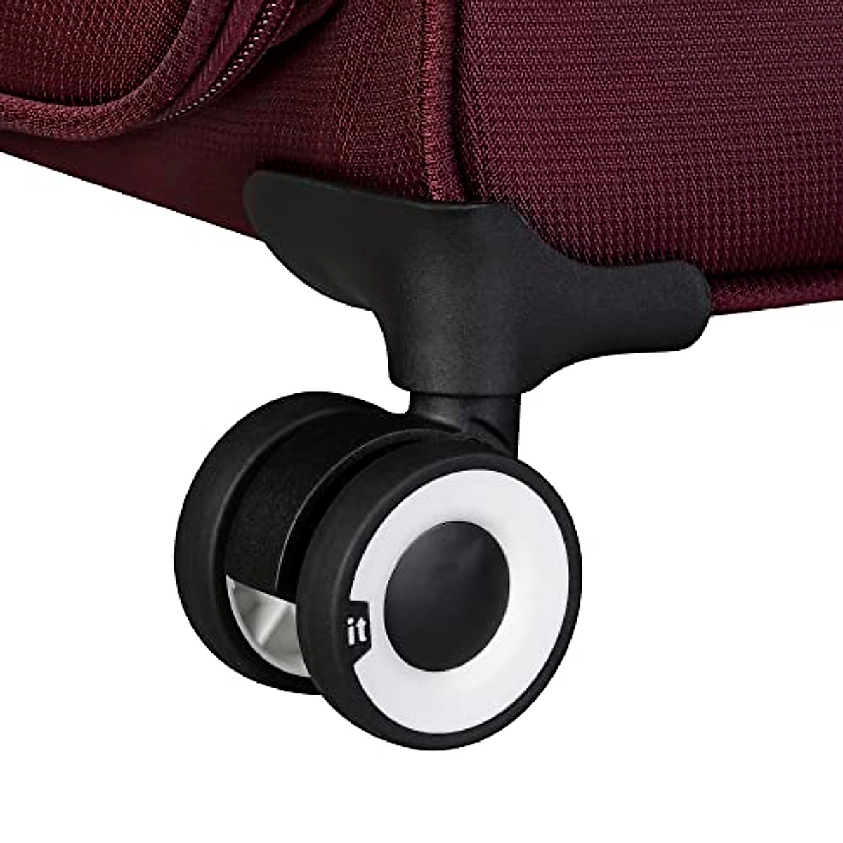 it luggage Intrepid 27" Softside Checked 8 Wheel Expandable Spinner with TSA Lock, Dark Red