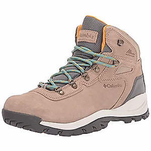 Columbia Women’s Newton Ridge Plus Waterproof Amped Hiking Boot, Waterproof Leather, Oxford Tan/Dusty Green, 9