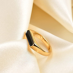 VQYSKO Signet Stainless Steel Band Ring18k Gold Plated Fashion Cute Stacking Wedding Engagement Fidget Ring fo Women Teen, Size 5-10 (Gold+Black, 7)