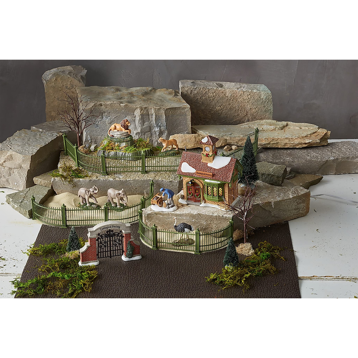 Department 56 Dickens Village Accessories Zoological Gardens Elephants Figurine Set, 2.7 and 2.25 Inch, Multicolor