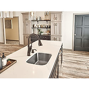 Delta Arabella Single Handle One Handle Bronze Pull Out Kitchen Faucet