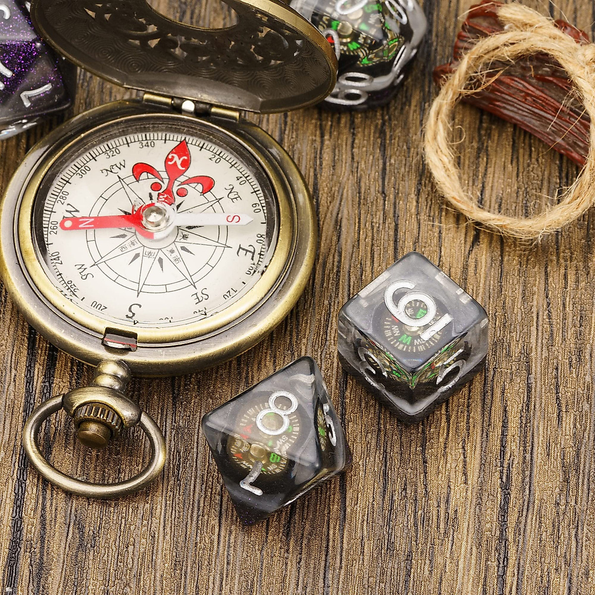 Cusdie DND Dice Set Filled with Compass Polyhedral Dice Sets for Dungeons and Dragons Playing DND Dice