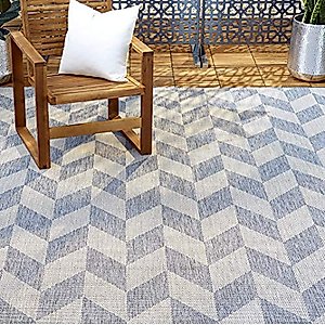 Nicole Miller New York Patio Country Calla Contemporary Herringbone Indoor/Outdoor Area Rug, Blue/Grey, 5'2"x7'2"