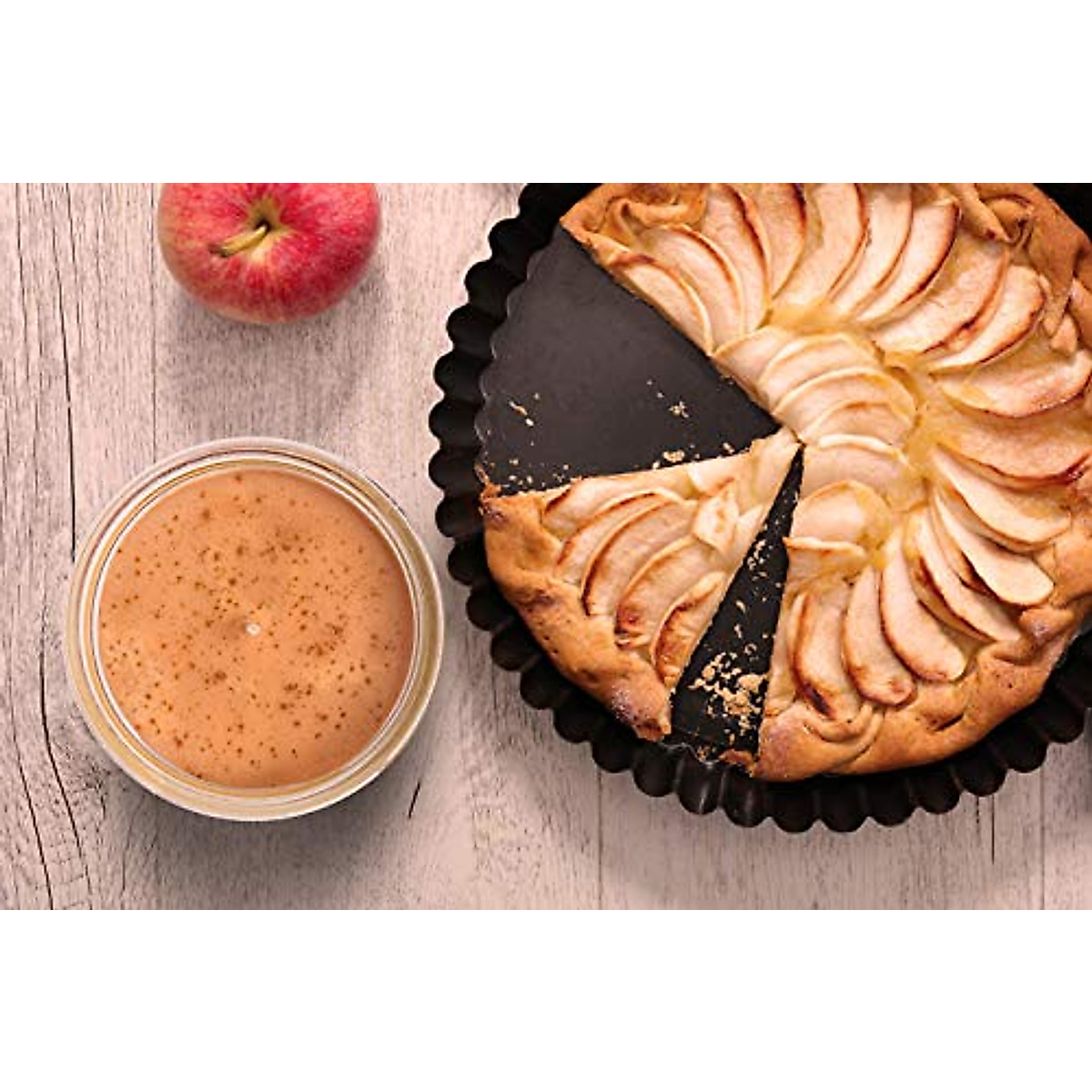 Apple Pie - Apple and Cinnamon Scented Soy Candle with Cinnamon Powder Decor- Large Soy Candle in a Kraft Box