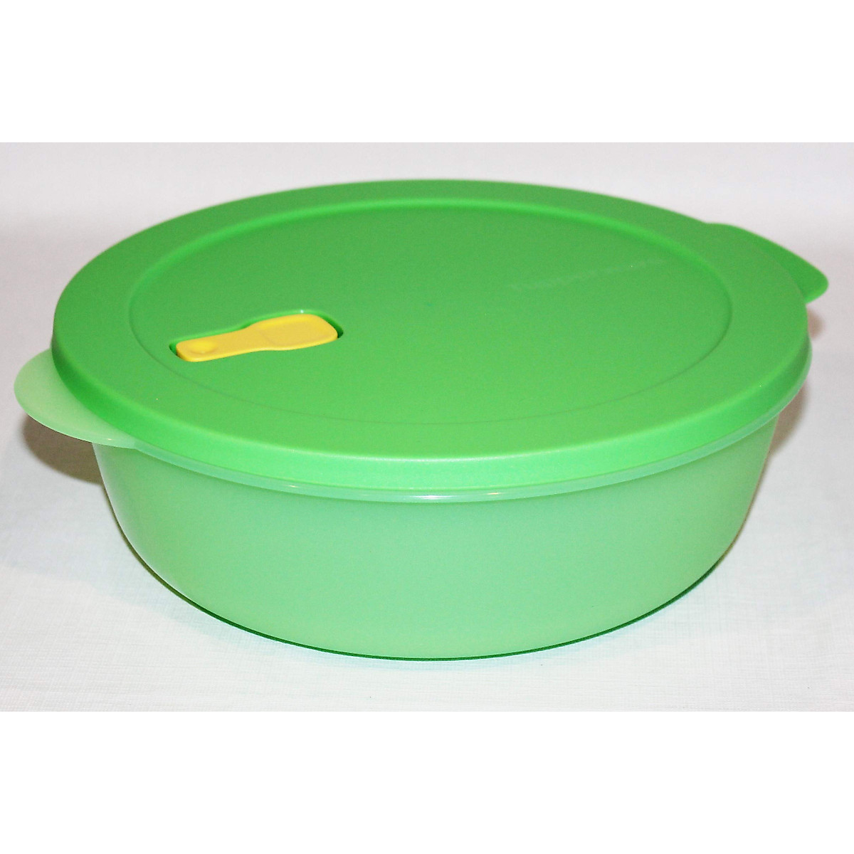 Tupperware Crystalwave Microwave Bowl 3 Quart / 3 Liter Green Yellow