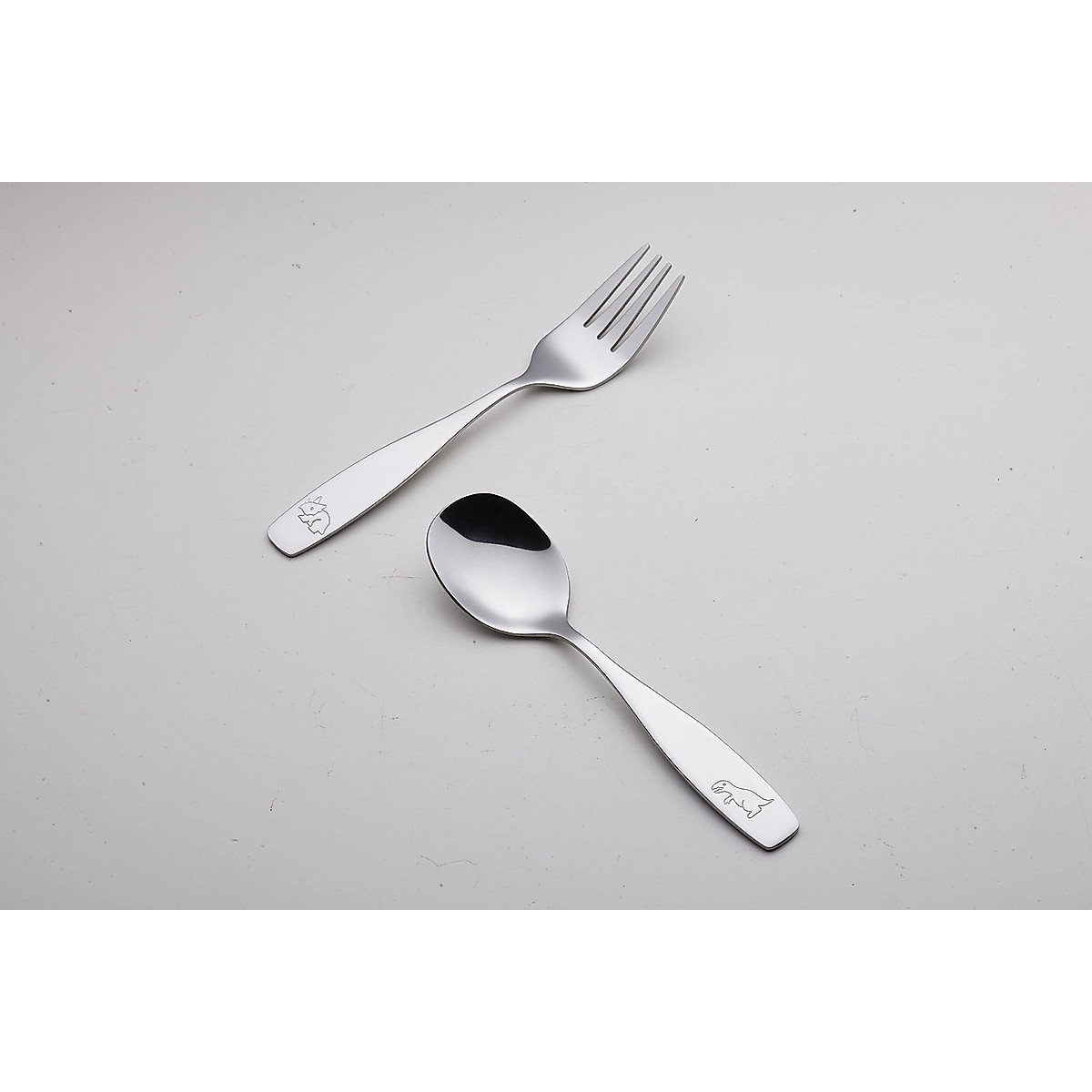 ANNOVA Kids Silverware 10 Pieces Children's Safe Flatware Set Stainless Steel - 4 x Forks, 4 x Dinner Spoons, 2 x Safe Knife Toddler Utensils, Metal Cutlery for Lunchbox (Engraved Dinosaurs)