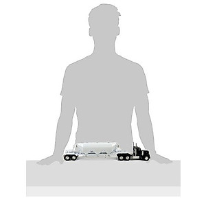 New-Ray Toys 1:32 Scale Peterbilt 379 with Pneumatic Trailer
