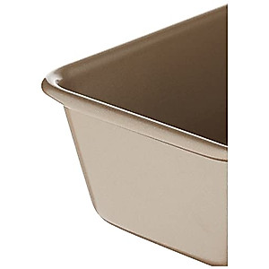 Cuisinart 9-Inch Chef's Classic Nonstick Bakeware Loaf Pan, Champagne