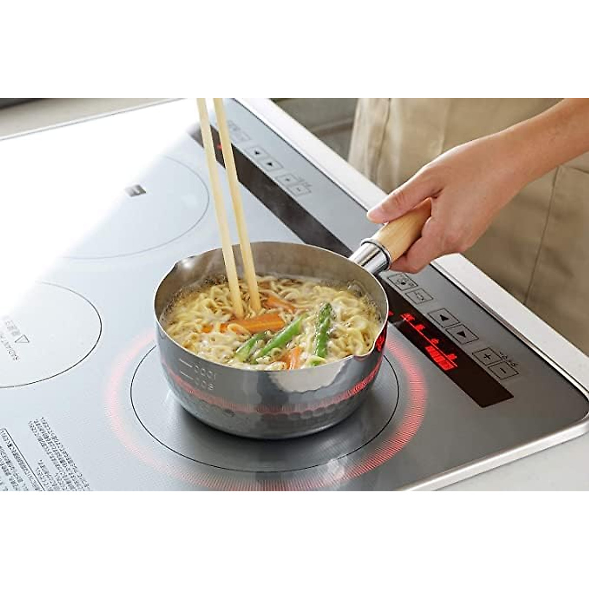 Set of 4 Japanese Stainless Steel Yukihira Saucepans Cooking Pots 1.2-Quart, 1.7-Quart, 2.2-Quart, 3-Quart, Made in Japan, 1 Set