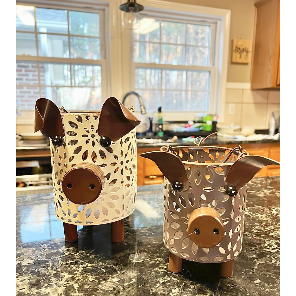 Farmhouse Metal Small Storage Basket Set For Kitchen or Bathroom Pig Decor, 2 Count Stackable Small Basket with Handle