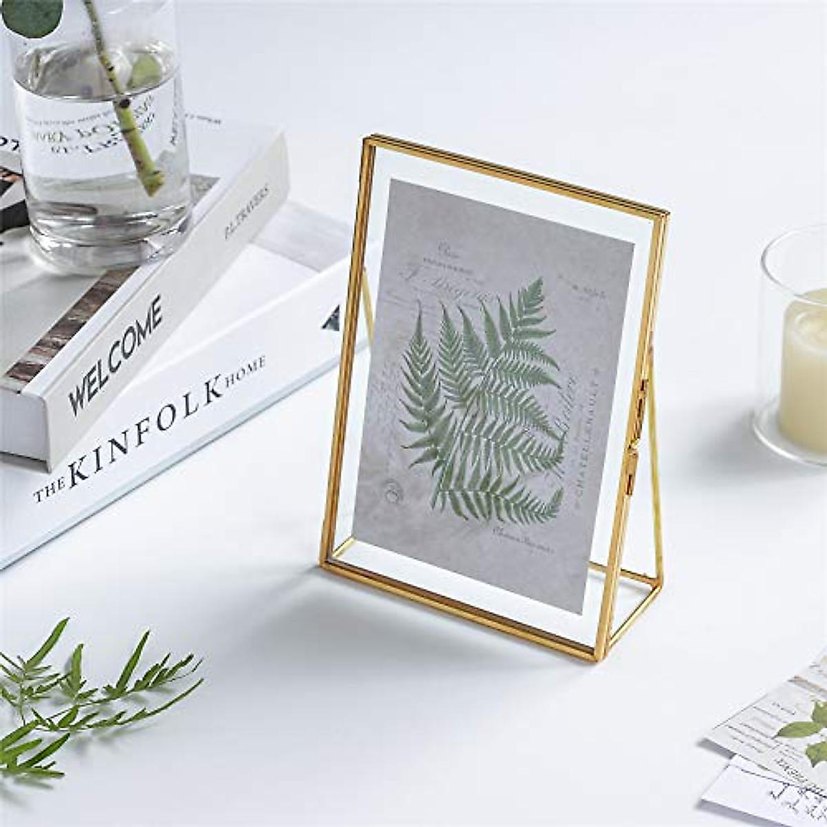 NCYP Glass Table Signs for Wedding - Small 5x7 Inches Place Card Holder - Gold Glass Photo Frame - Rectangle Display Brass Frame for Pressed Dried Flowers, Centerpiece (Glass Frame Only)