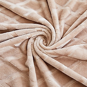 Exclusivo Mezcla Soft Throw Blanket for Couch, 50x70 Inches Flannel Fleece Blanket, Decorative Geometry Pattern Plush Blankets for All Season, Camel Blanket