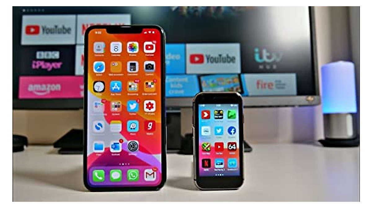 iLight Mini 13 Pro: World's Smallest Smartphone