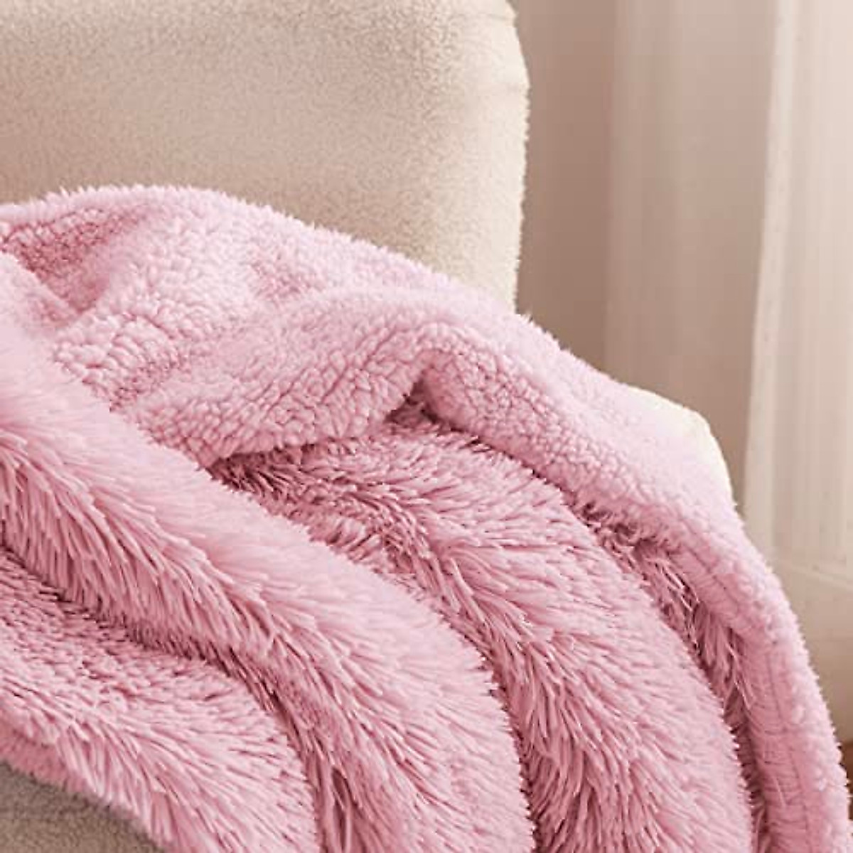 Bedsure Faux Fur Throw Blanket Pink – Fuzzy, Fluffy, and Shaggy Faux Fur, Soft and Thick Sherpa, Tie-dye Decorative Gift, Throw Blankets for Couch, Sofa, Bed, 50x60 Inches, 380 GSM