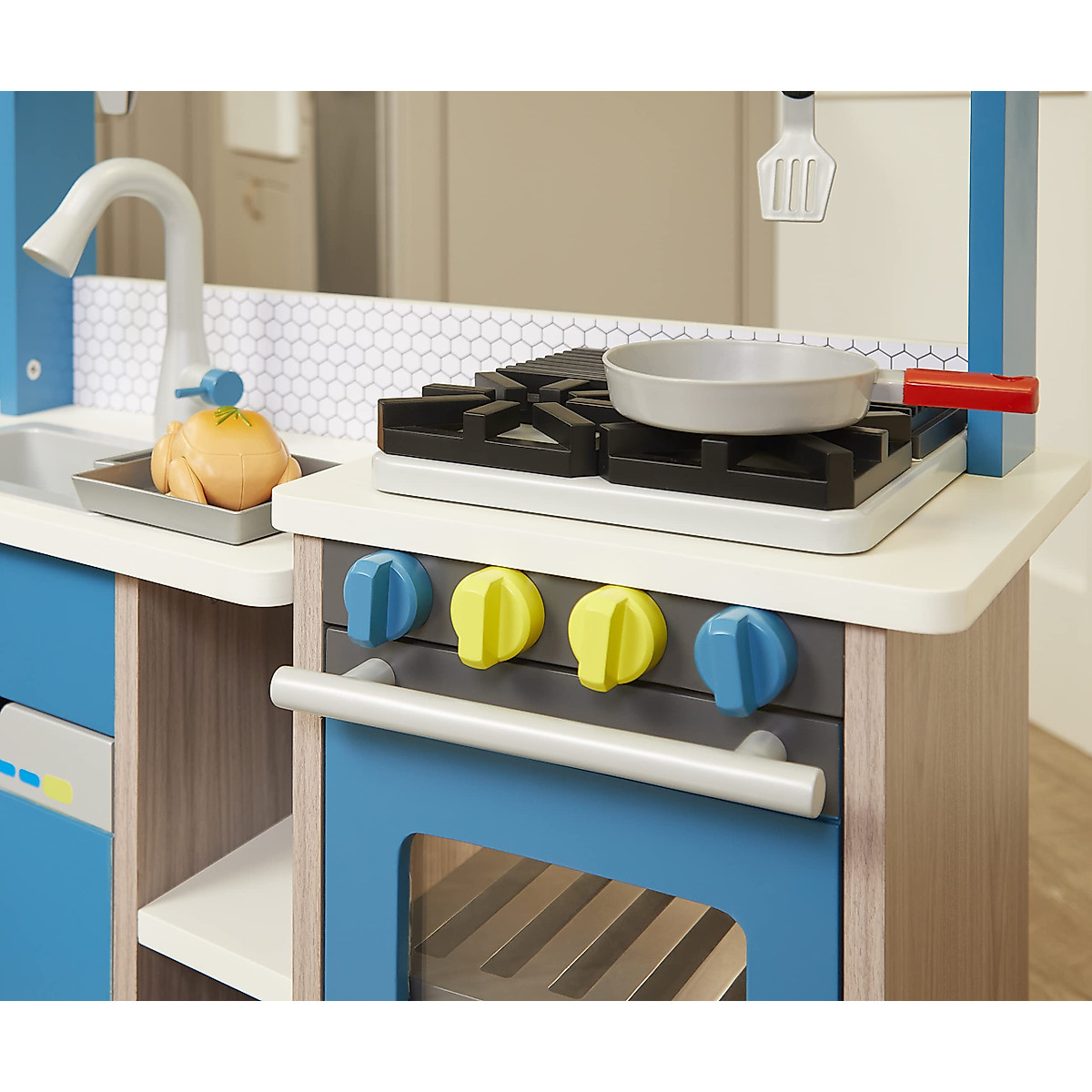 Little Tikes® Classic Cook’s Kitchen with Island 2-in1 Multi Kid Interactive 360 Degree Role Play with Style, Function, Accessories and Imagination Fun for Kids Boys Girls Ages 3-8 Years