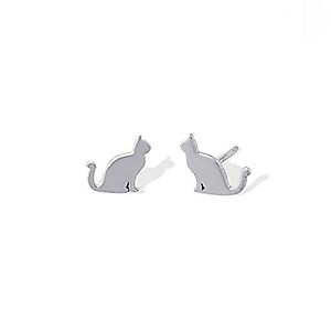 Boma Jewelry Sterling Silver Sitting Cat Stud Earrings