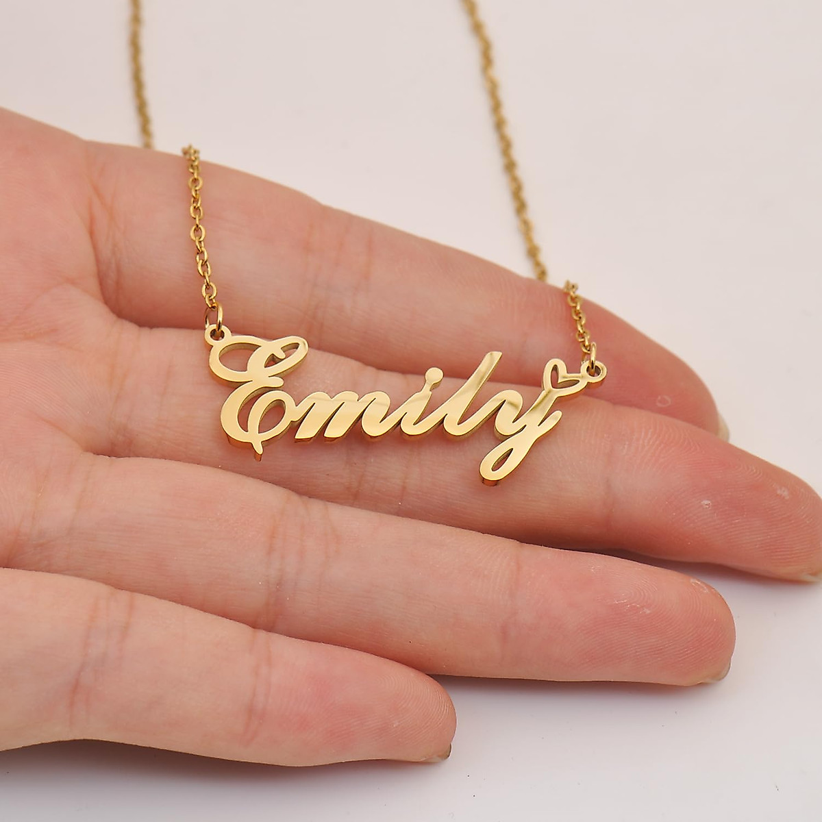 Aoloshow Gold Name Necklace Heart Charm Pendant Alayna Jewelry for Womens Teen Girls Graduation Gift
