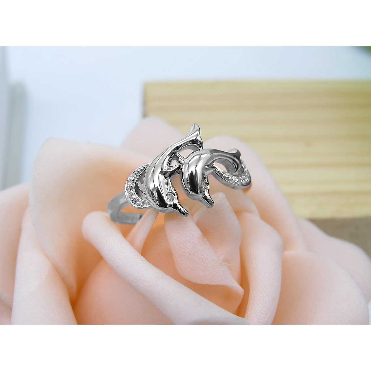 Dazzlingrock Collection 0.07 Carat (ctw) Round White Diamond Ladies Cocktail Right Hand Dolphin Ring | 925 Sterling Silver, Size 6