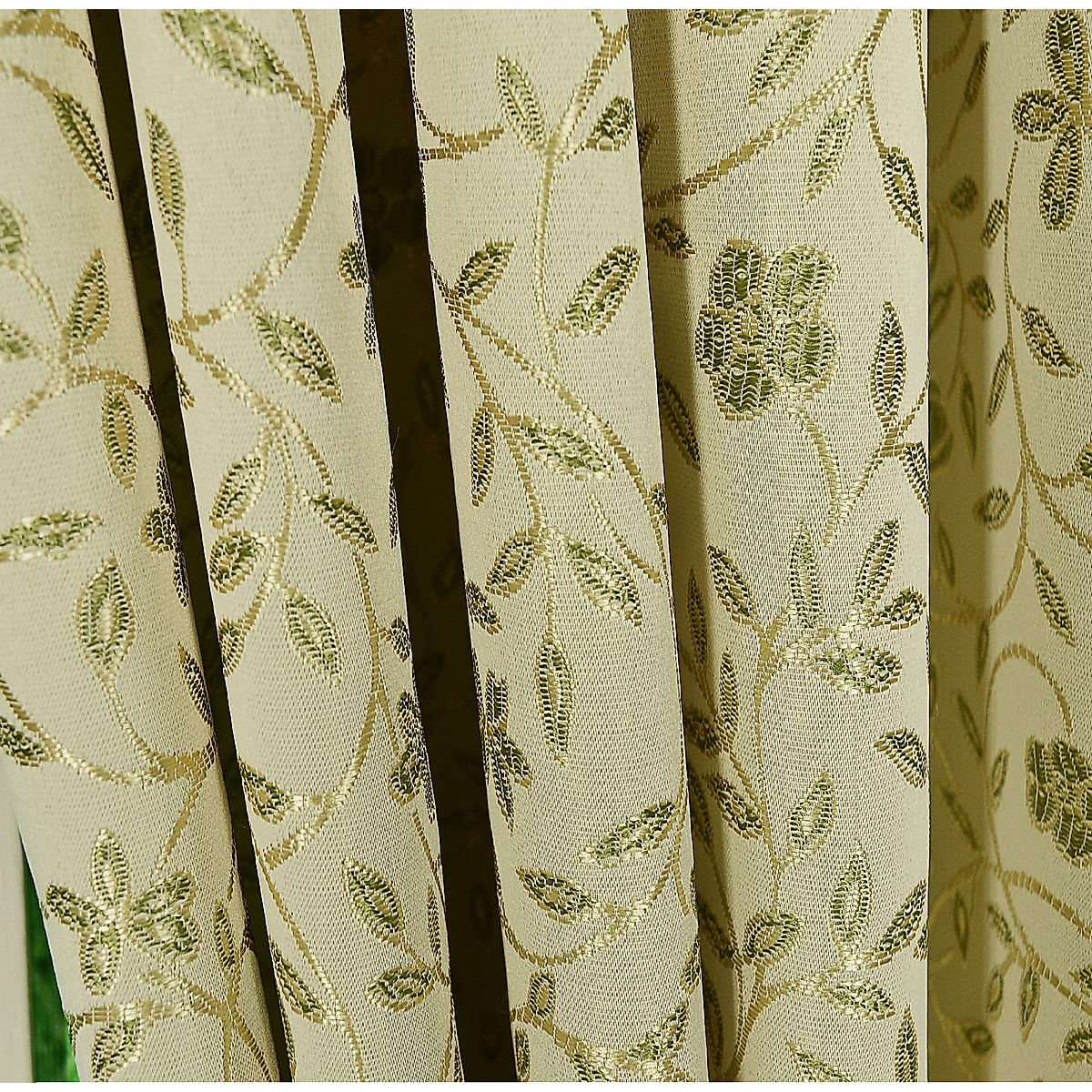 Today's Curtain Lexington Ascot 40" W x 25" L, Ecru/Sage